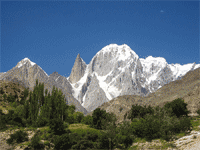 Hunza History: Shamans and mountain spirits in Hunza. (northen Pakistan)